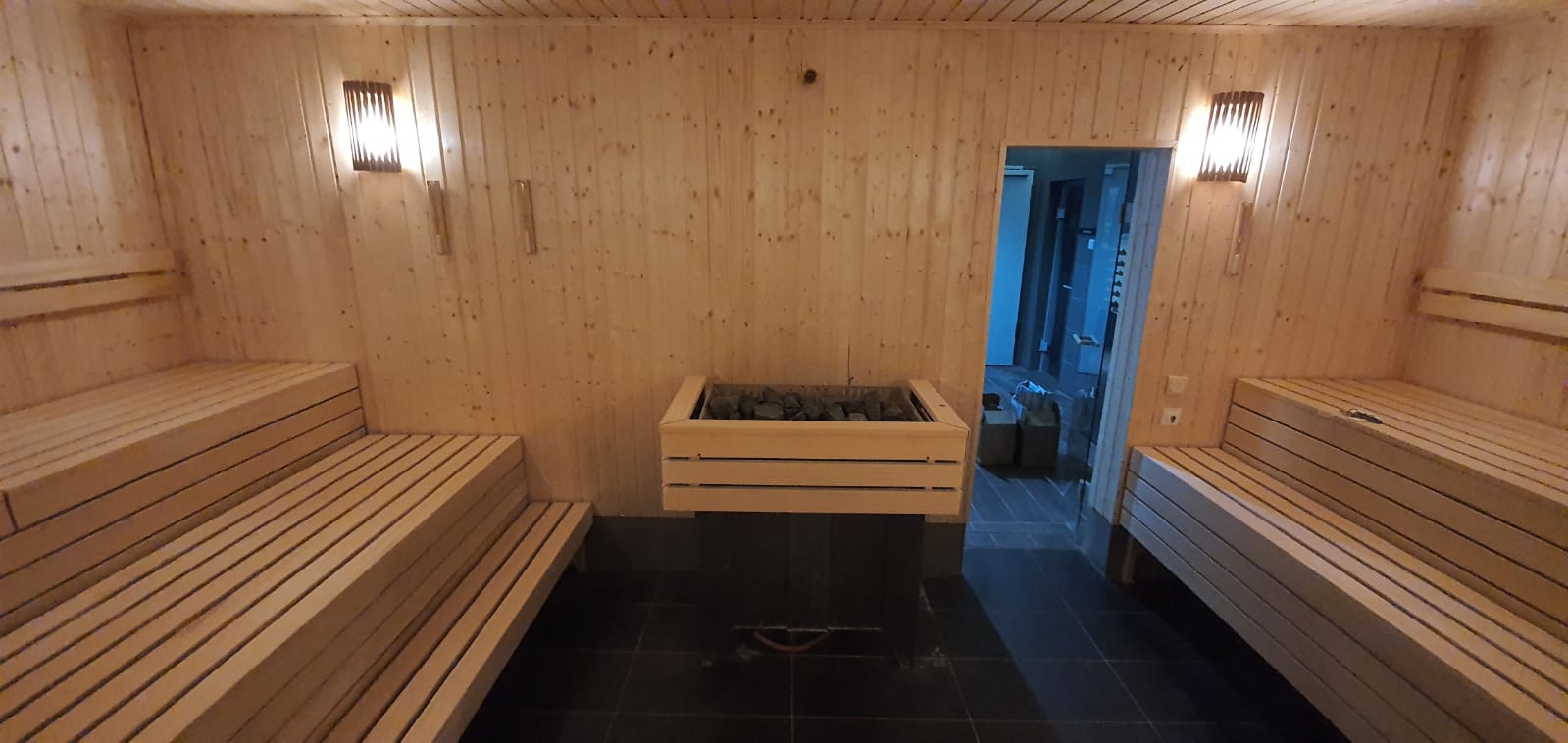 premium-fitnessstudio-steglitz-holmes-place